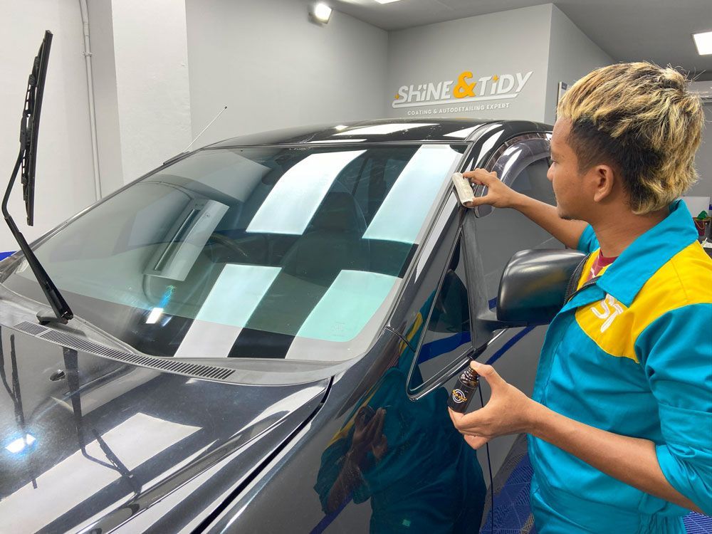 Perbedaan Paint Protection Film dan Coating Mobil, Mending yang Mana ...