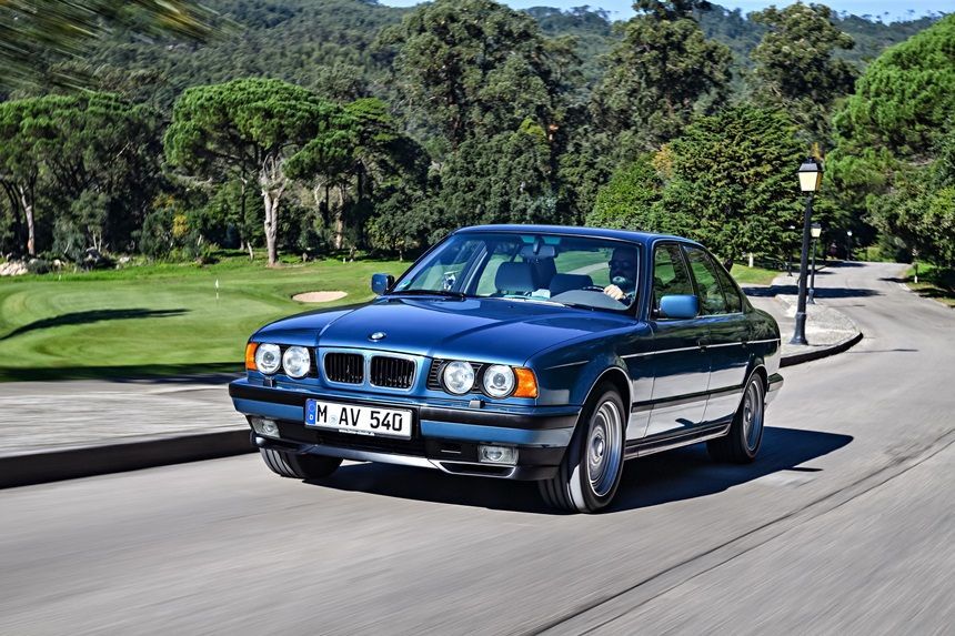 BMW 5 Series 540i (E34) - PHOTOS - Carlist.my