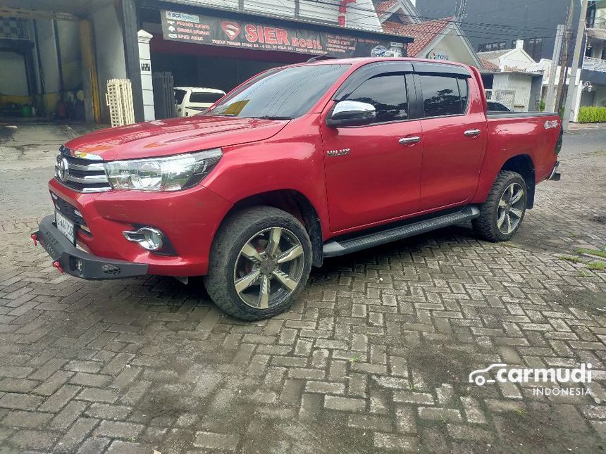 Jual Mobil Toyota Hilux 2019 V Double Cab 4X4 2.4 di Jawa Timur ...