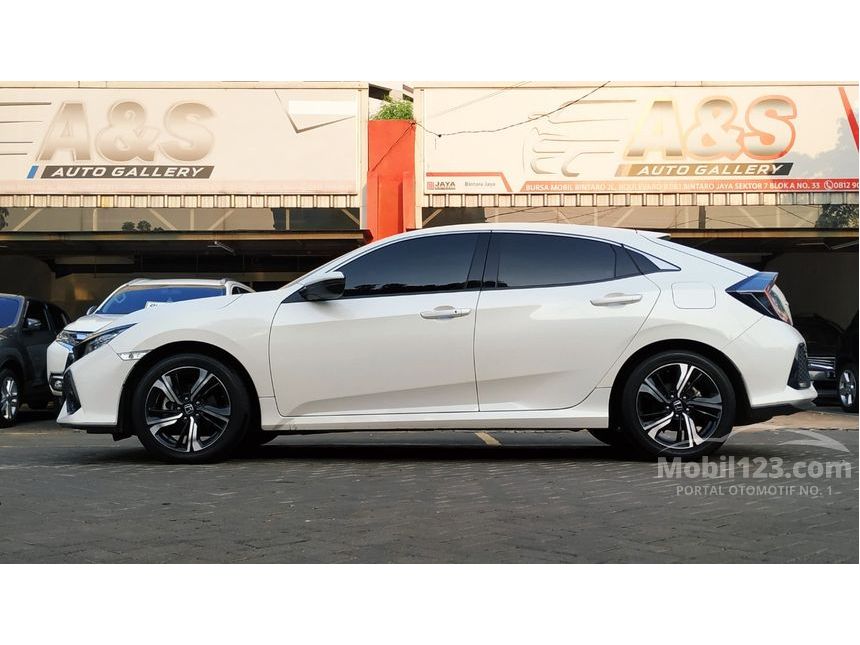 Jual Mobil Honda Civic 2017 E 1.5 di DKI Jakarta Automatic Hatchback ...