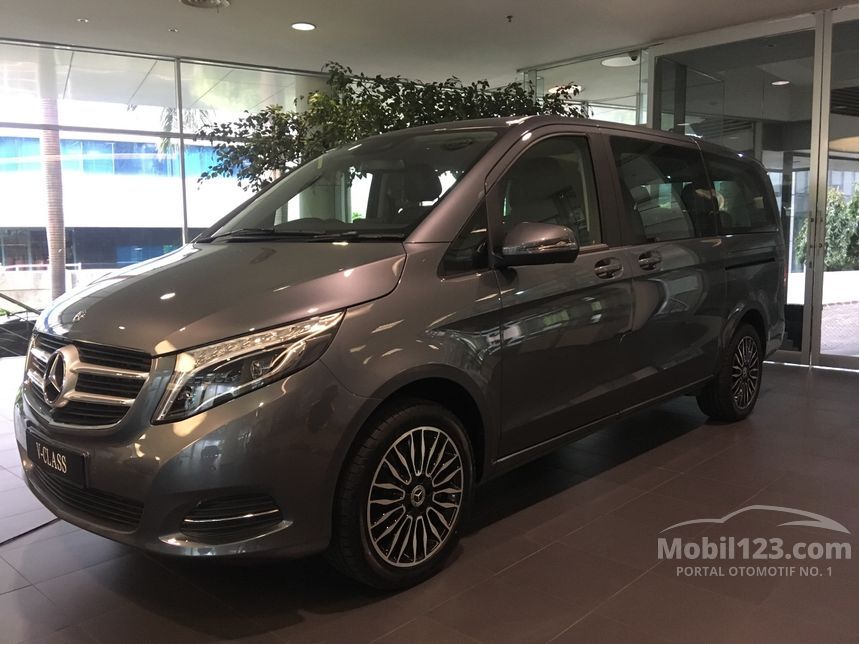 Jual Mobil Mercedes-Benz V260 2018 Avantgarde 2.0 di DKI Jakarta ...