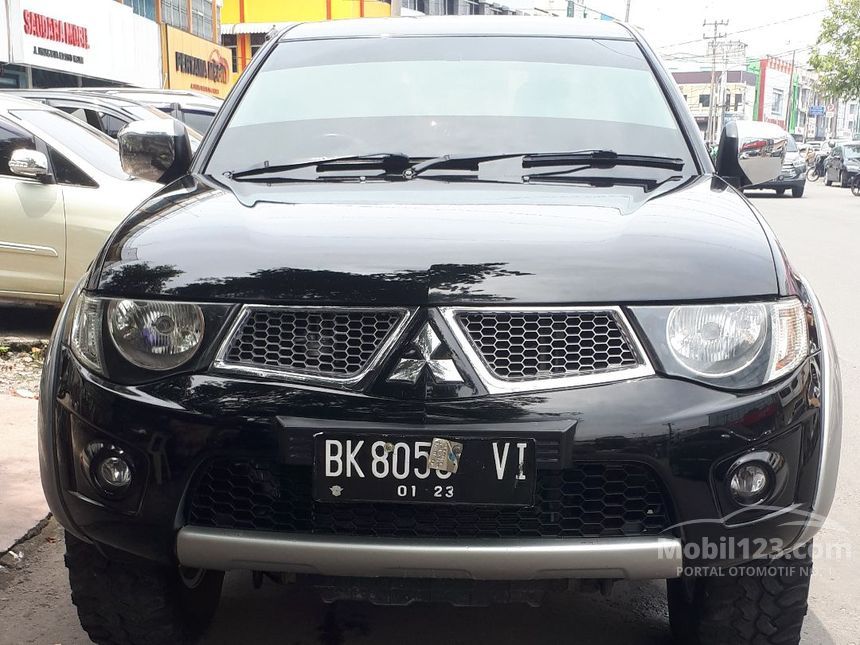 Jual Mobil Mitsubishi Strada Triton 2012 Exceed Hi-Power 2.5 di ...