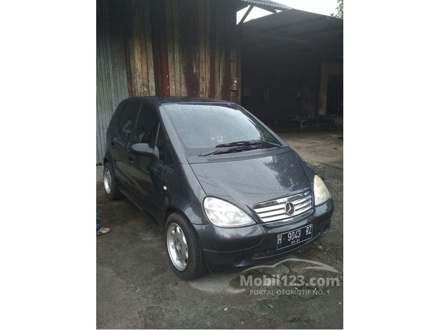 Jual Mobil Mercedes-Benz A140 2002 Classic 1.4 di Jawa Tengah Manual ...