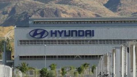 Toyota Vs Hyundai Terbaru | Mobil123