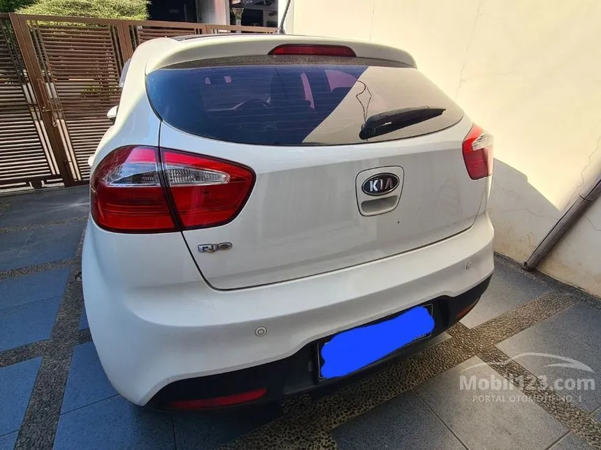 Jual Mobil KIA Rio 2012 1.4 di DKI Jakarta Automatic Hatchback Putih Rp ...