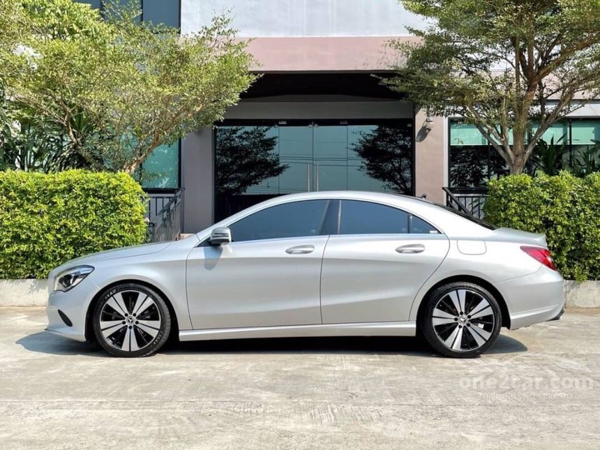 Mercedes-Benz CLA200 2018 Urban 1.6 in กรุงเทพและปริมณฑล Automatic ...