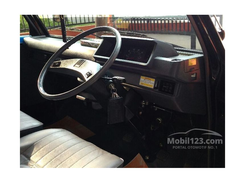 Jual Mobil Mitsubishi Colt L300 2017 L300 2.5 di Nangroe Aceh ...