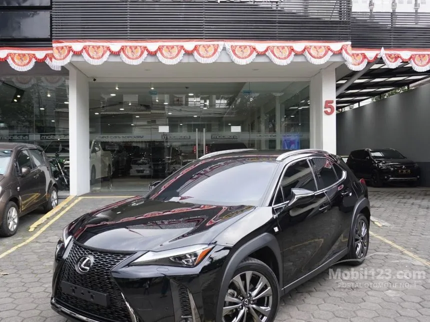 Jual Mobil Lexus UX200 2019 F Sport 2.0 di Jawa Barat Automatic ...