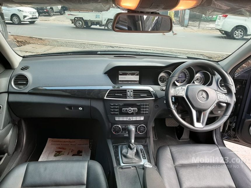 Jual Mobil Mercedes-Benz C200 2013 CGI Avantgarde 1.8 di DKI Jakarta ...