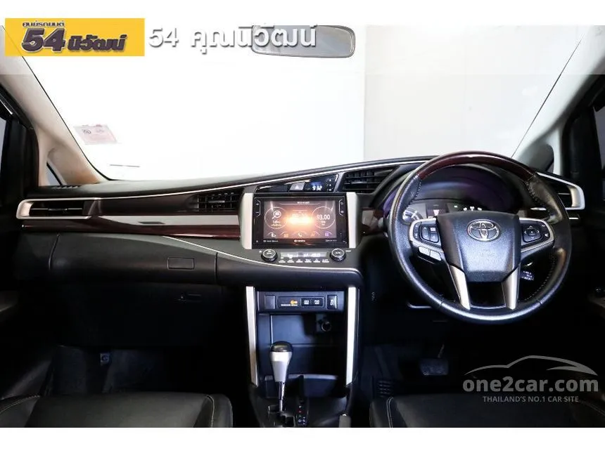 2018 Toyota Innova 2.8 (ปี 16-20) Crysta V Wagon AT for sale on One2car