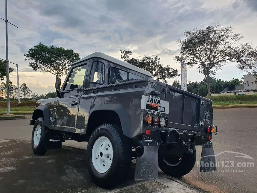 Jual Mobil Land Rover Defender 2004 90 TD5 2.5 di Banten Manual SUV Abu ...