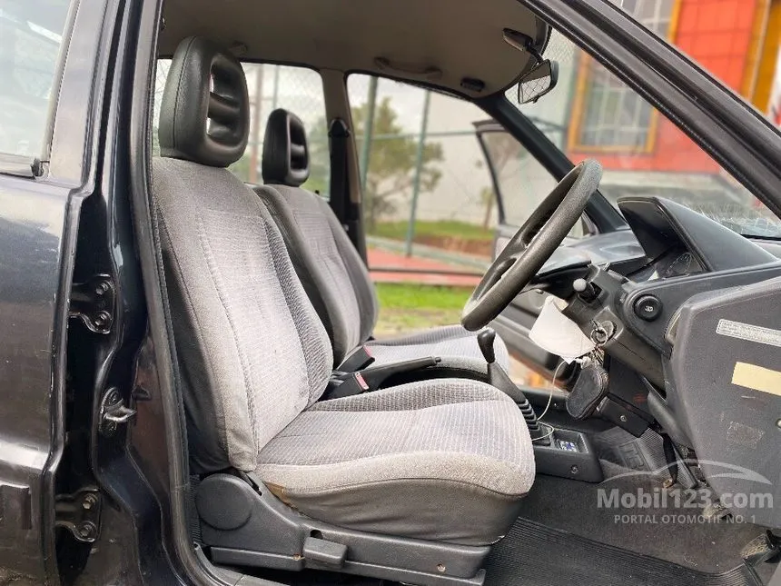 Jual Mobil Daihatsu Charade 1991 Classy 1.3 di Jawa Barat Manual Sedan ...