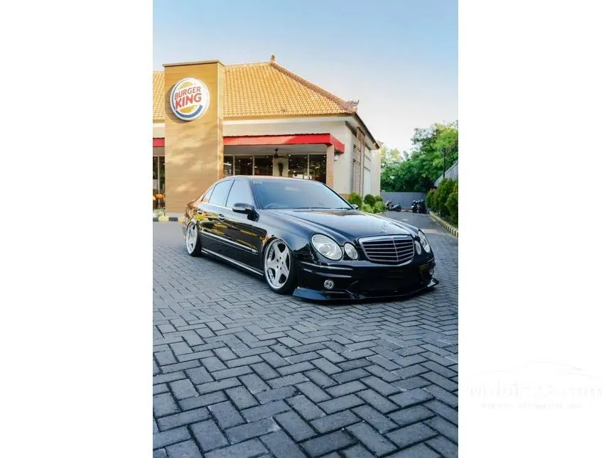 Jual Mobil Mercedes-Benz E260 2002 Elegance 2.6 di Bali Automatic Sedan Hitam Rp 196.000.000 ...