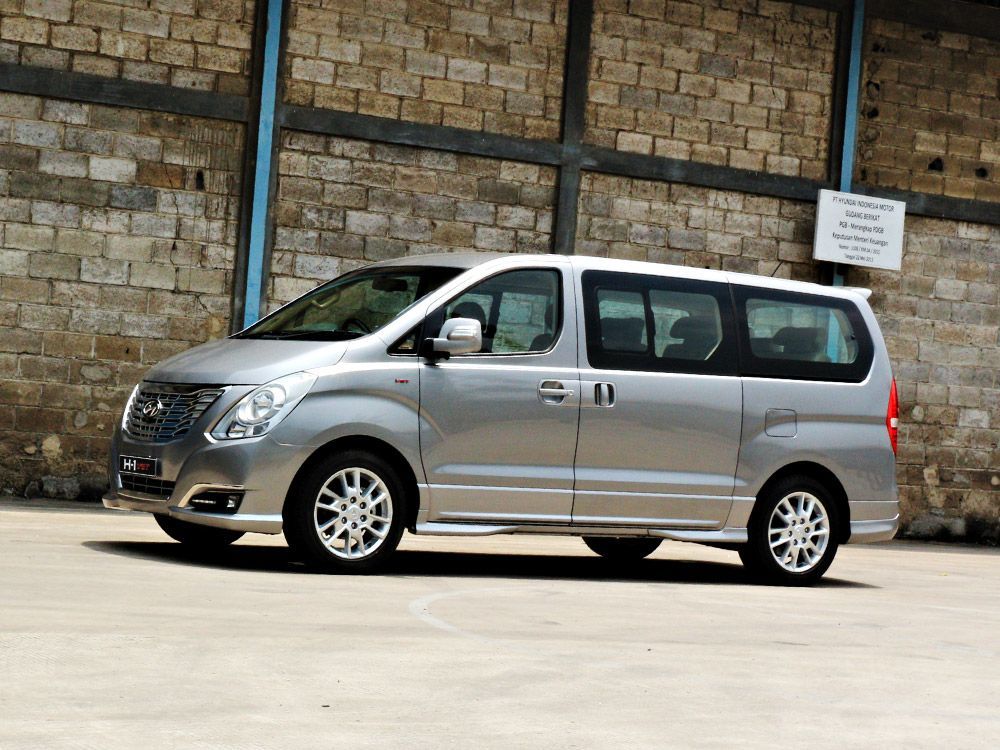Hyundai H-1, The Best Value For Money in Premium MPV Segment - Panduan ...