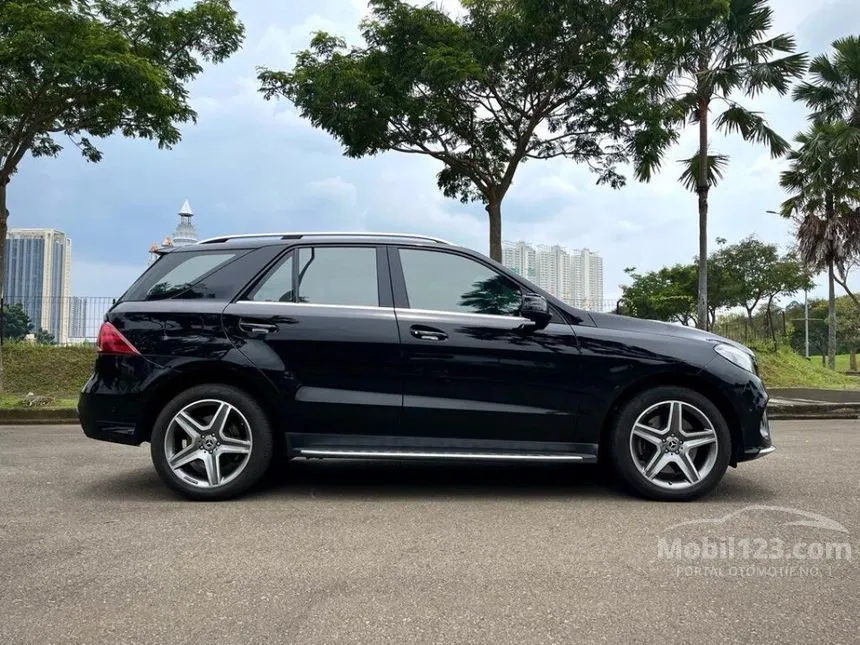 Jual Mobil Mercedes-Benz GLE400 2017 AMG 4Matic 3.0 di DKI Jakarta ...