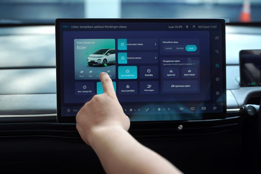 7 Teknologi dan Fitur di Mobil yang Dirasa Menjengkelkan, Apa Saja ...