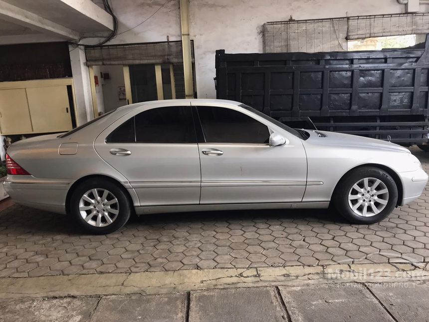 Jual Mobil Mercedes-Benz S320 2002 3.2 di Jawa Timur Automatic Sedan ...