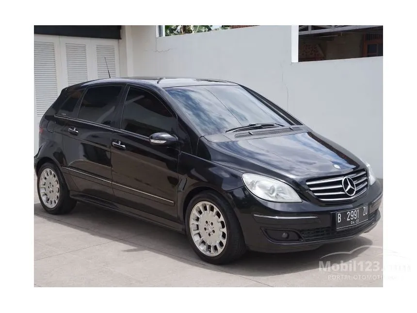 Jual Mobil Mercedes-Benz B170 2008 B170 1.7 di Yogyakarta Automatic ...