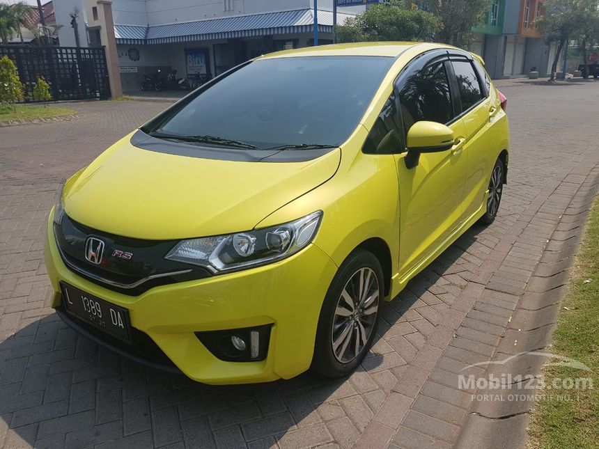 Jual Mobil Honda Jazz 2015 RS 1.5 di Jawa Timur Automatic Hatchback ...