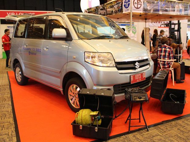 Mobil Ini Hanya perlu 2 Tabung Gas Elpiji Untuk Perjalanan Jakarta ...