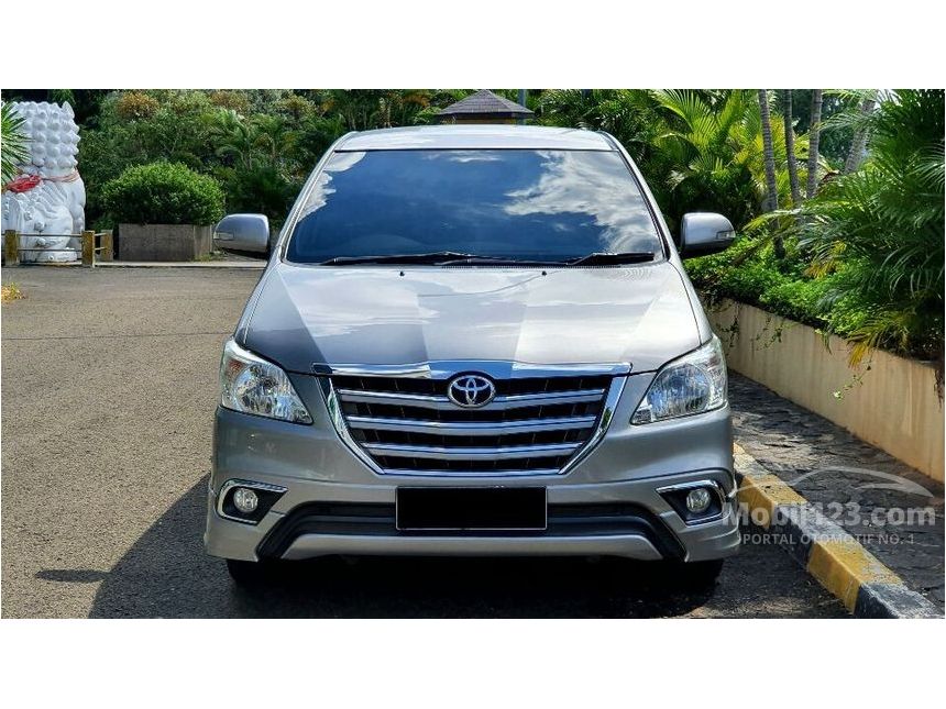 Jual Mobil Toyota Kijang Innova 2015 V Luxury 2.0 di DKI Jakarta ...