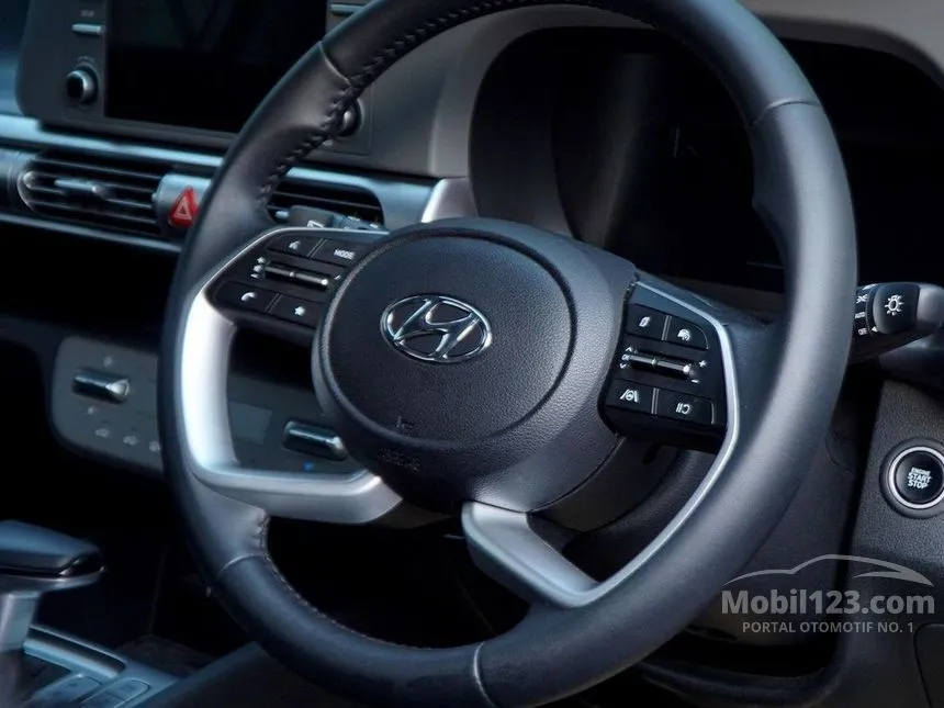 Jual Mobil Hyundai Stargazer 2022 Prime 1.5 di Banten Automatic Wagon ...