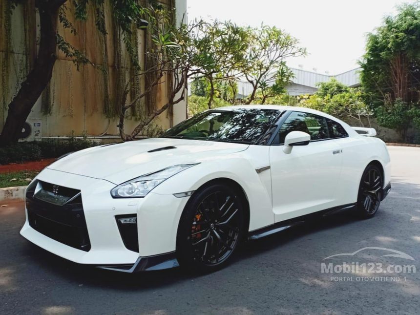 Jual Mobil Nissan GT-R 2019 3.8 di DKI Jakarta Automatic Coupe Putih Rp ...