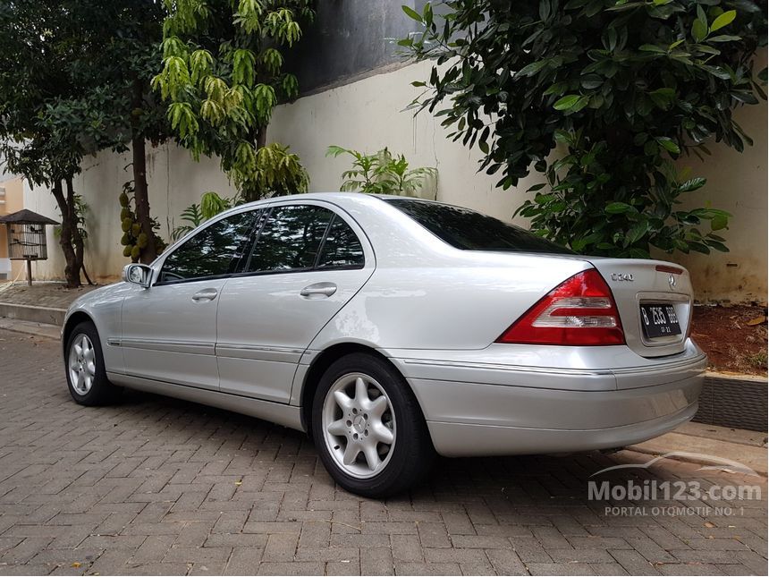 Jual Mobil Mercedes-Benz C240 2002 Elegance 2.6 di DKI Jakarta ...