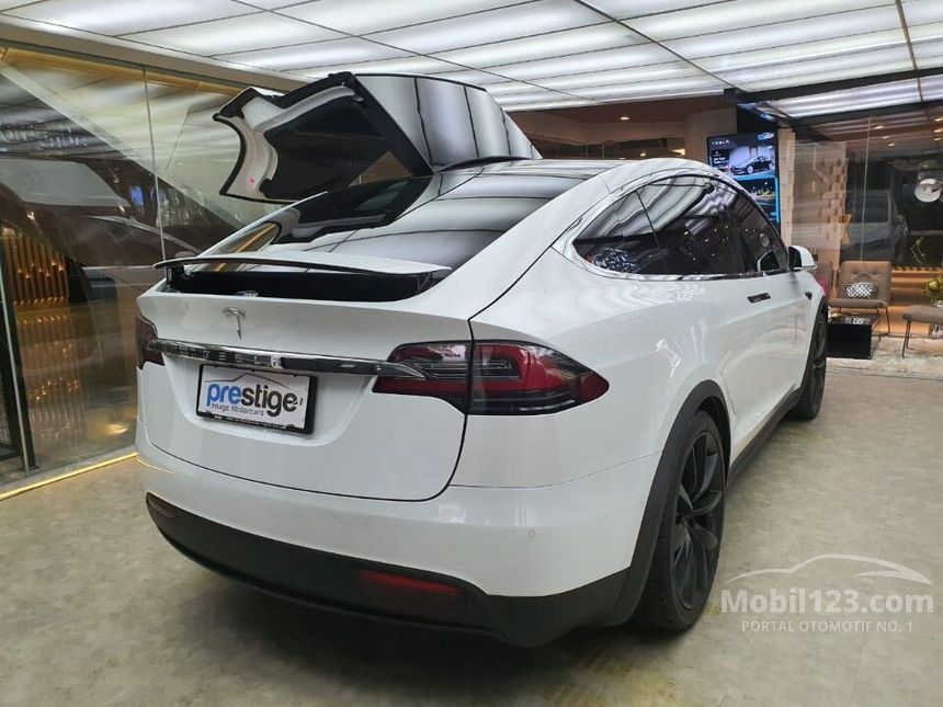 Jual Mobil Tesla Model X 2019 75D di DKI Jakarta Automatic Wagon Putih ...