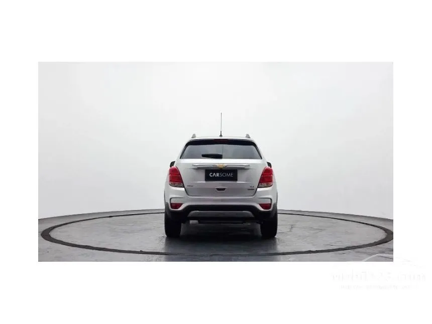 Jual Mobil Chevrolet Trax 2017 LT 1.4 di Banten Automatic SUV Silver Rp ...