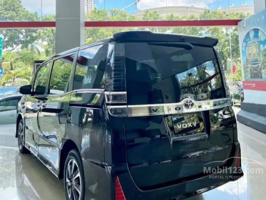 Jual Mobil Toyota Voxy 2021 2.0 di DKI Jakarta Automatic Wagon Hitam Rp ...