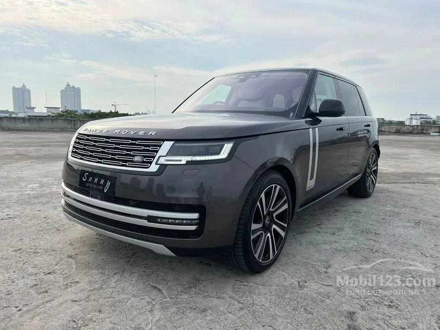Jual Mobil Land Rover Range Rover 2022 Autobiography LWB P440e PHEV 3.0 ...