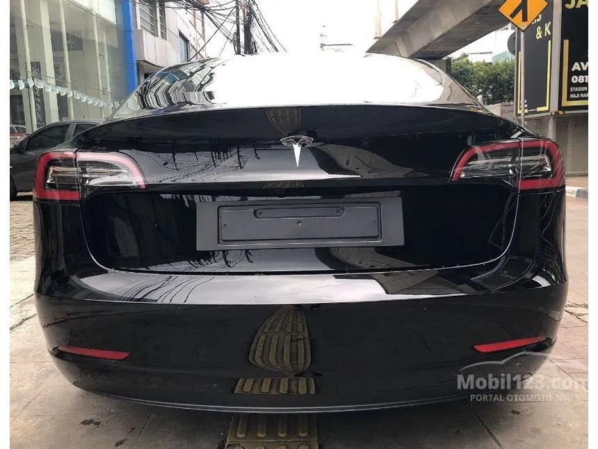 Jual Mobil Tesla Model 3 2021 Standard Range Plus di DKI Jakarta ...