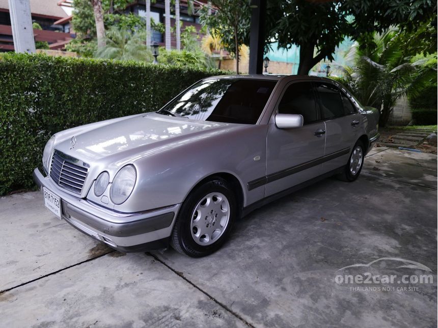 Mercedes-Benz E230 1996 Elegance 2.3 in กรุงเทพและปริมณฑล Automatic ...