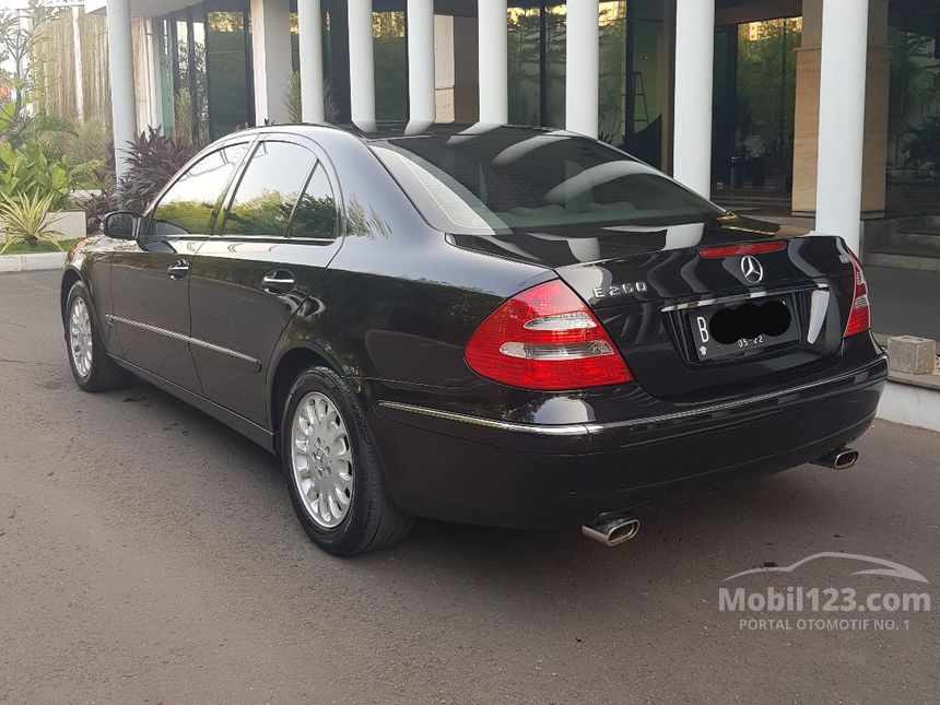 Jual Mobil Mercedes-Benz E260 2005 E260 2.6 di DKI Jakarta Automatic ...