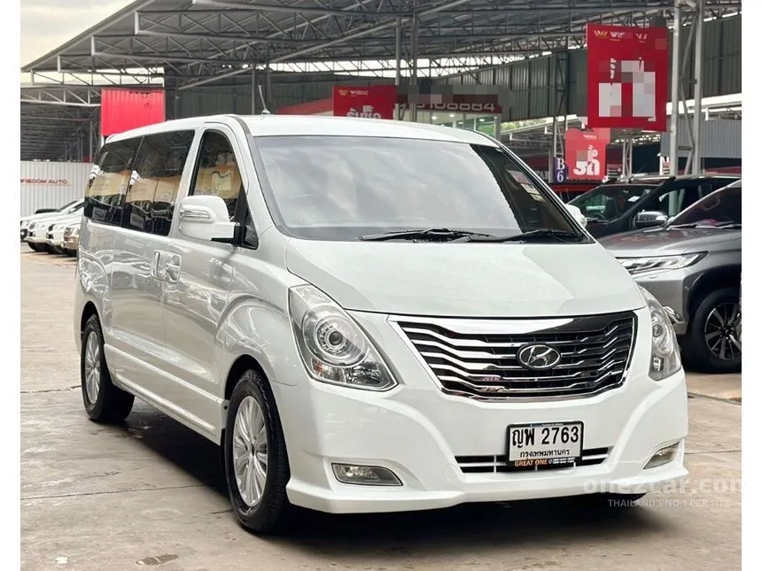 2011 Hyundai Grand Starex 2.5 (ปี 10-17) VIP Wagon for sale on One2car