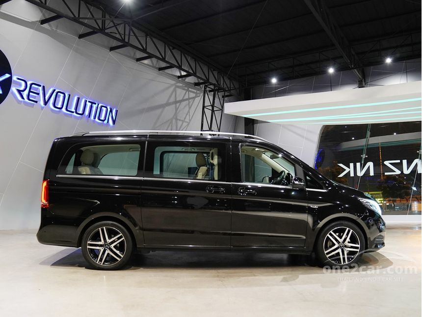 Mercedes-Benz V250 2015 BlueTEC 2.1 in กรุงเทพและปริมณฑล Automatic Van ...