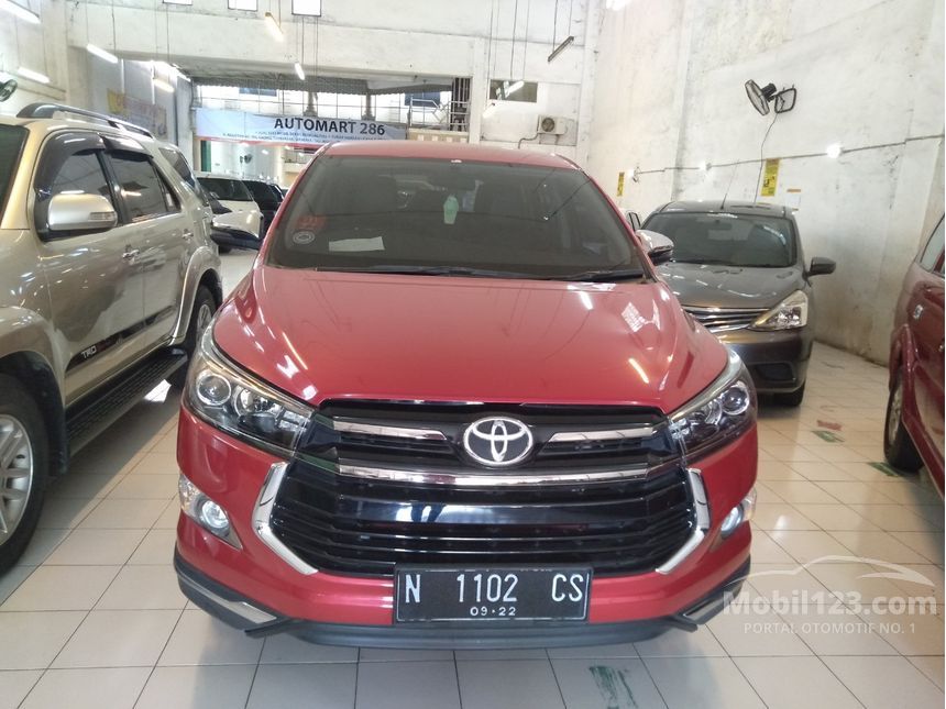 Jual Mobil Toyota Innova Venturer 2018 2.0 di Jawa Timur Manual Wagon ...