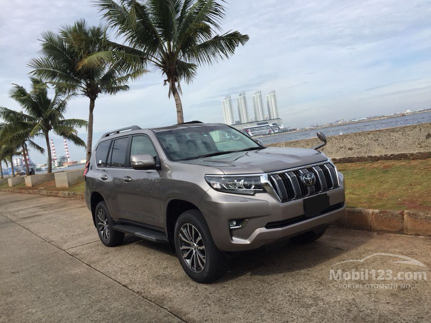 Jual Mobil Toyota Land Cruiser Prado 2018 TX 2.7 di DKI Jakarta ...