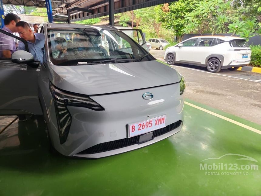 Jual Mobil GAC Aion Y Plus 2024 EV Premium di DKI Jakarta Automatic Wagon Putih Rp 480.000.000 ...