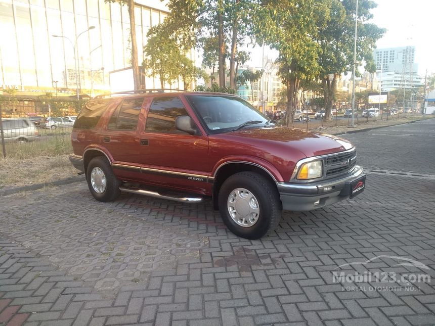 Jual Mobil Opel Blazer 1997 2.2 di Jawa Timur Manual SUV Marun Rp 85. ...