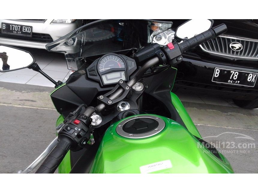 Jual Motor Kawasaki ER 6N 2012 650 Manual 0.6 di DKI Jakarta Manual Sport Touring Hijau Rp 85. ...