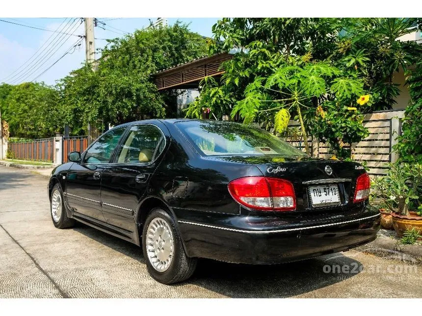 2002 Nissan Cefiro 2.0 A33 (ปี 01-04) Executive Sedan for sale on One2car