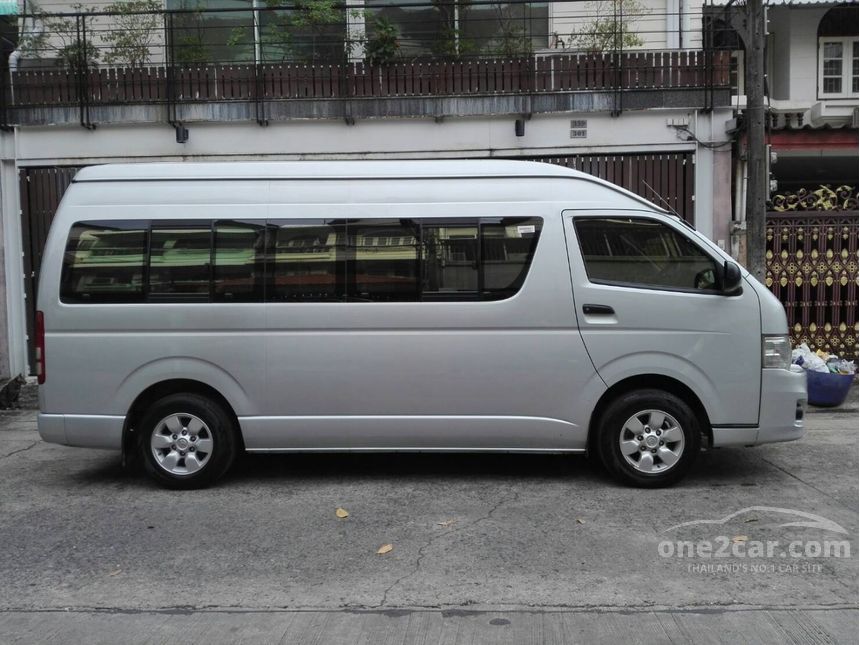 Toyota Hiace 2013 D4D 2.5 in กรุงเทพและปริมณฑล Manual Van สีเทา for ...
