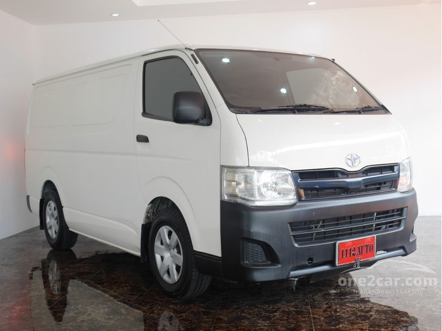 Toyota Hiace 2011 D4D 2.5 in กรุงเทพและปริมณฑล Manual Van สีขาว for ...