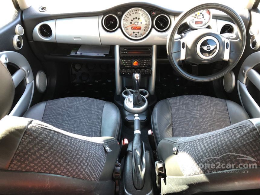 Mini Cooper 2004 1.6 in กรุงเทพและปริมณฑล Automatic Hatchback สีเทา for ...