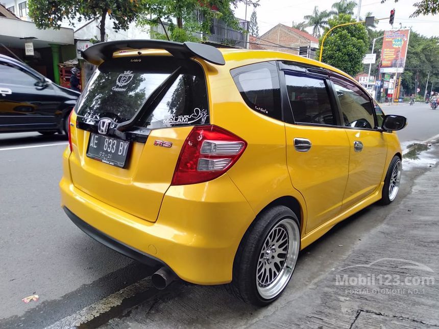 Jual Mobil Honda Jazz 2011 RS 1.5 di Jawa Timur Automatic Hatchback ...