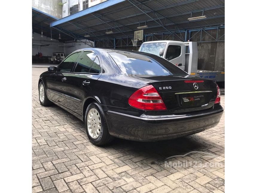 Jual Mobil Mercedes-Benz E260 2004 E260 2.6 di DKI Jakarta Automatic ...