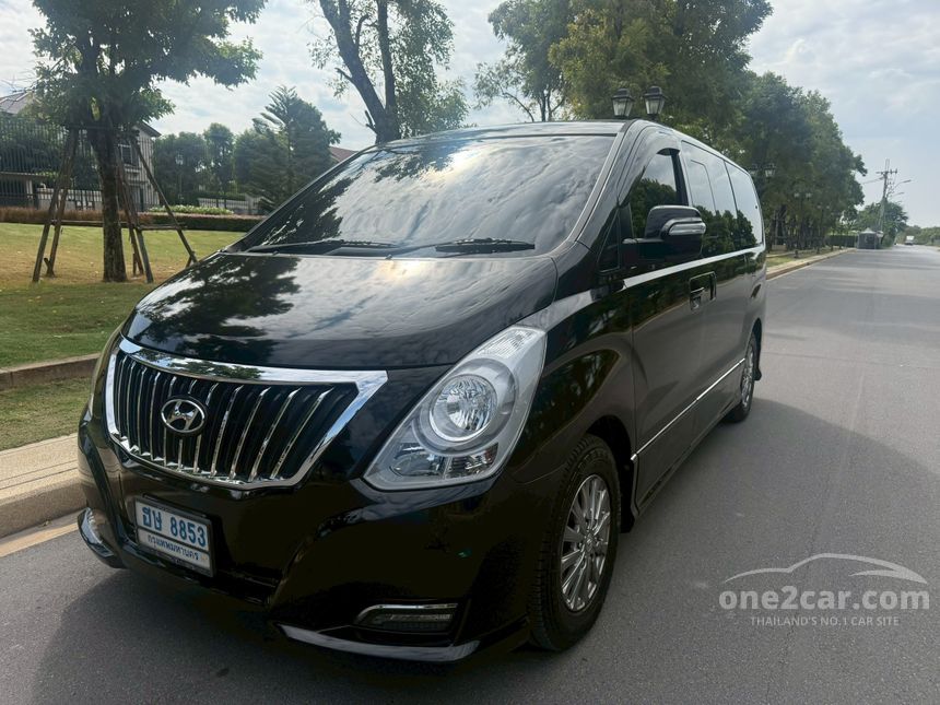2017 Hyundai H-1 2.5 (ปี 08-17) Elite Van for sale on One2car