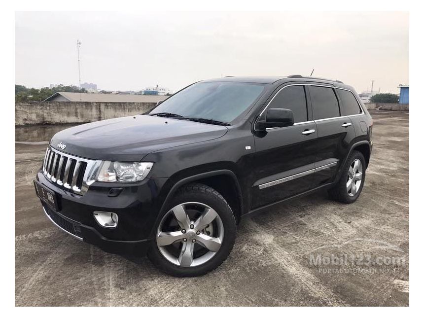 Jual Mobil Jeep Grand Cherokee 2012 V8 5.7 Automatic 5.7 di DKI Jakarta ...